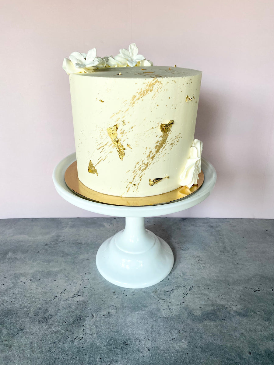 Splash of Gold Cake – Le Gateau Bakeshop